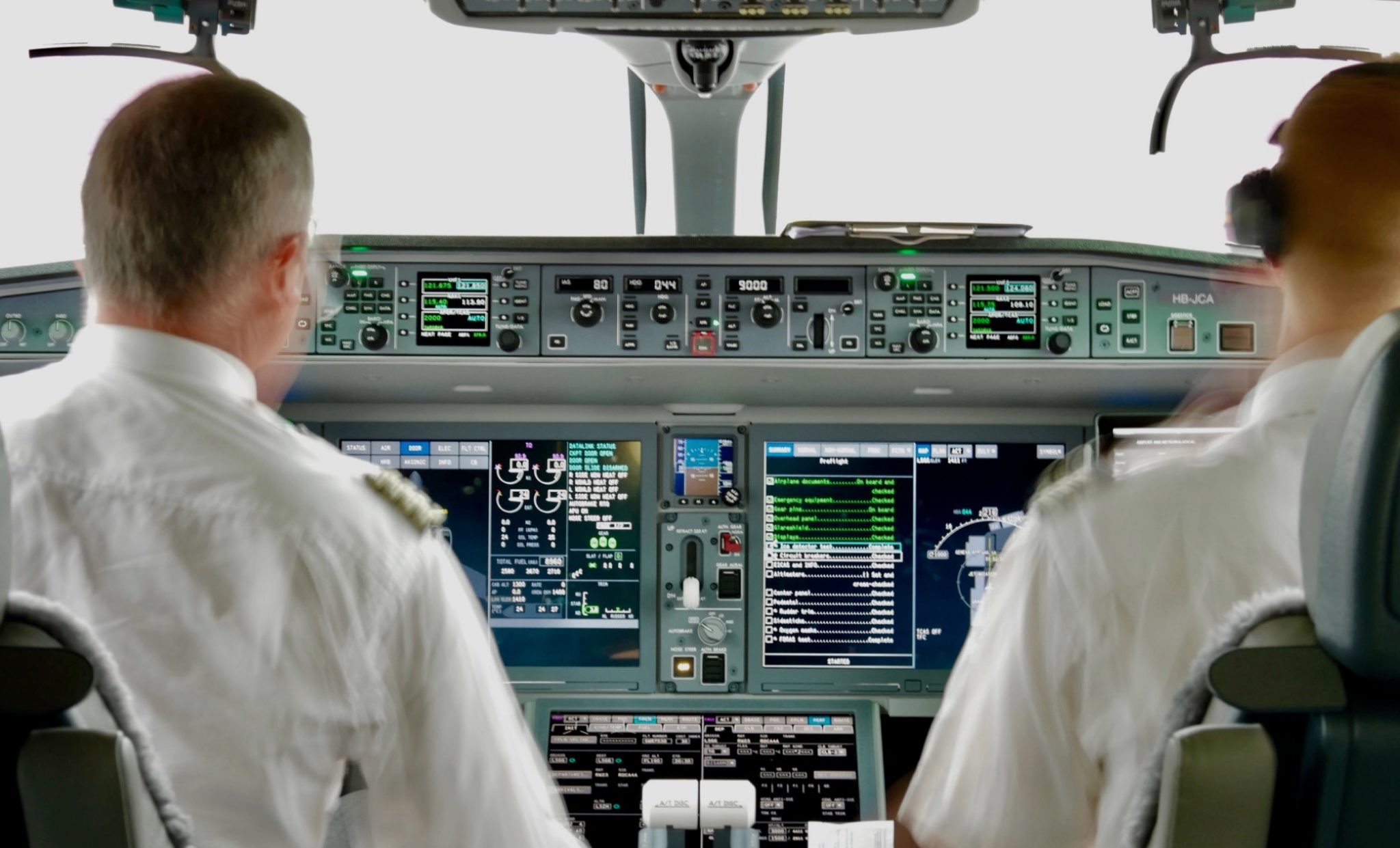 SWISS inaugure le Bombardier CS100 à l’aéroport de London City – ACTU ...