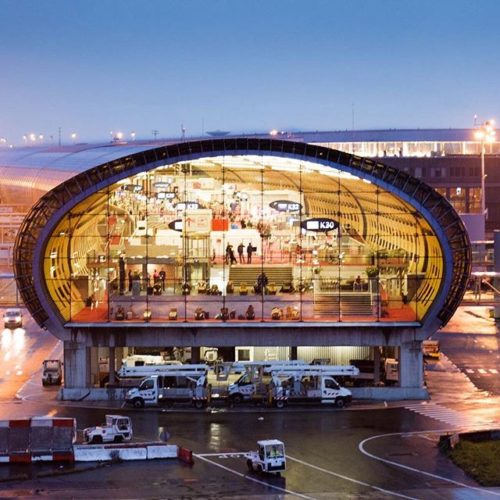 Groupe ADP : trafic en recul de 67% en janvier et de 73,5 % à Paris ...