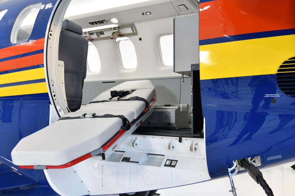 Pilatus livre un 4e PC-24 en configuration d’évacuation sanitaire ...