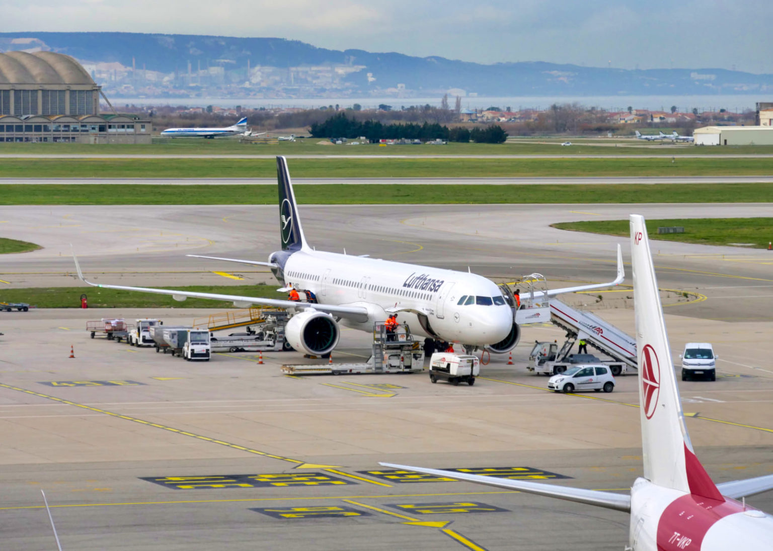L’aéroport de Marseille rouvre le Terminal 1 et vise 71 destinations ...